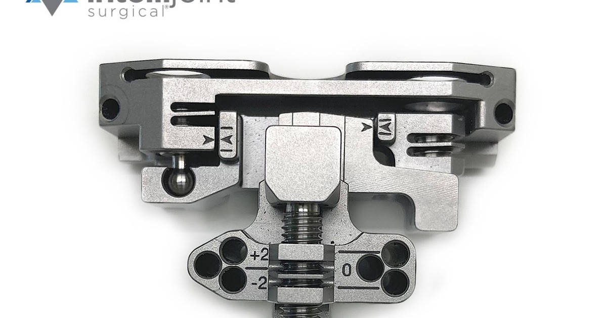 Case Study: Intellijoint KNEE, Fine Adjustment Cutting Guide - Enztec